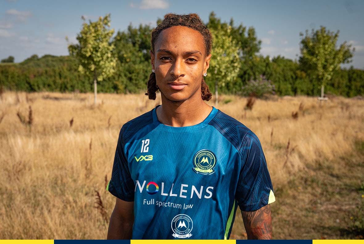 Forward Josh Phillips Arrives On Loan - Torquay United
